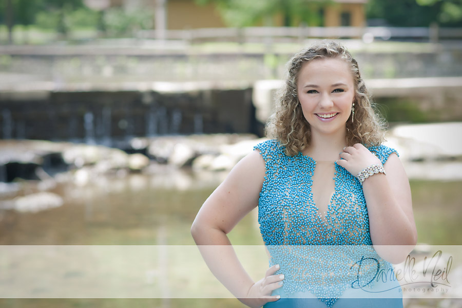 Prom Dress Photo Shoot • Class Of 2017 Senior Models